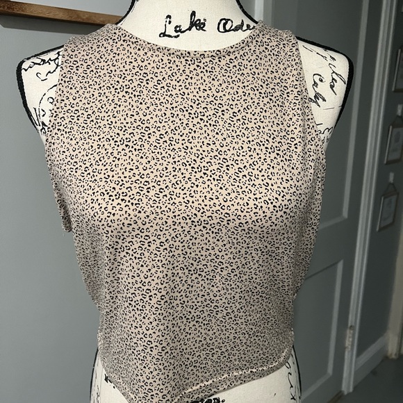 gaze | Tops | Gaze Animal Print Crop Tank | Poshmark